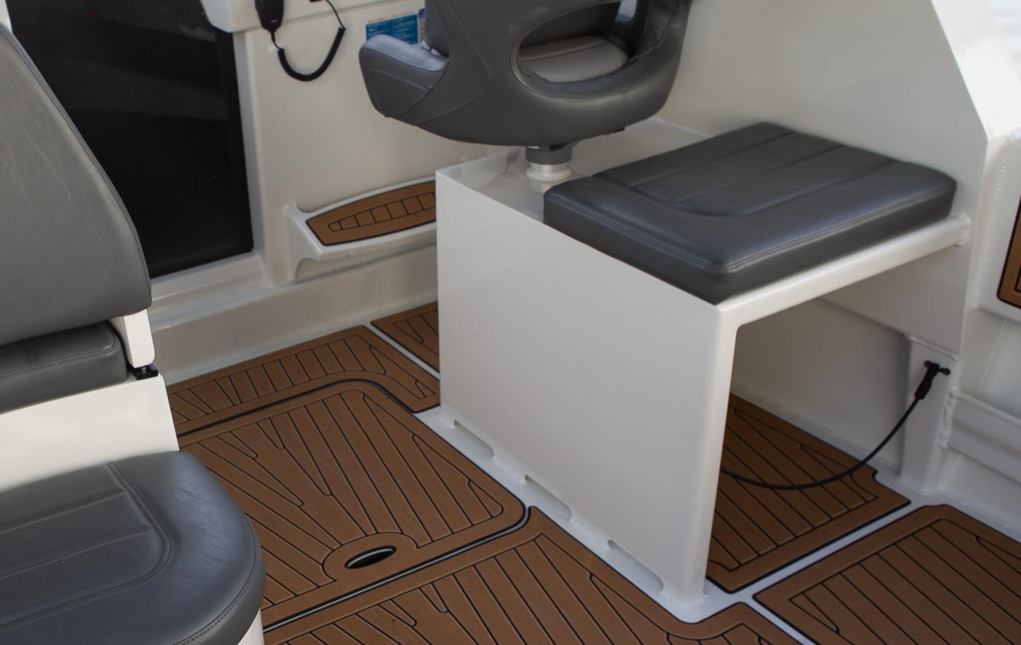 Inverloch Marine | Chillybin Module with Bolstered Seat