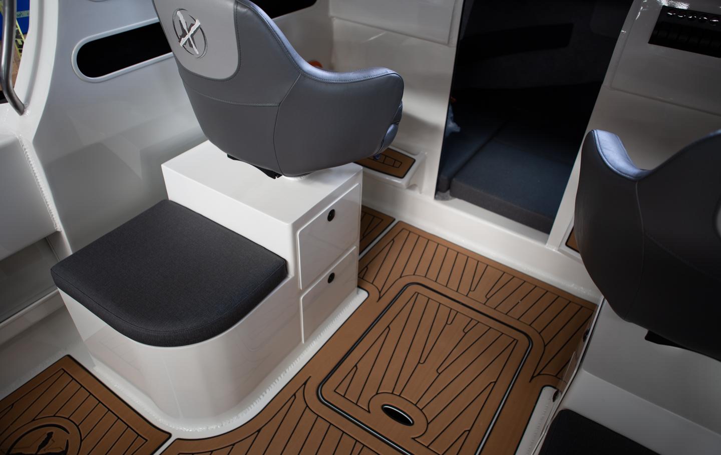 Inverloch Marine | Standalone Curved Seating with Two Drawers and Top ...